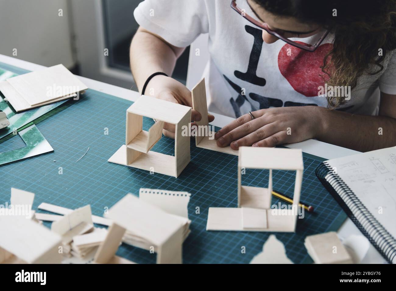 Architecture student model hi-res stock photography and images - Alamy
