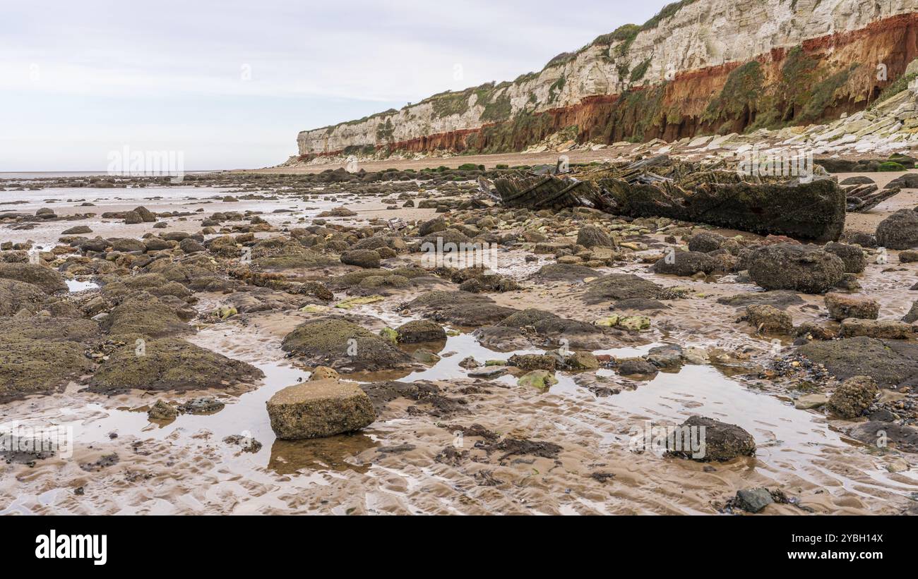 The Wreck of the Steam Trawler Sheraton and the Hunstanton Cliffs in ...