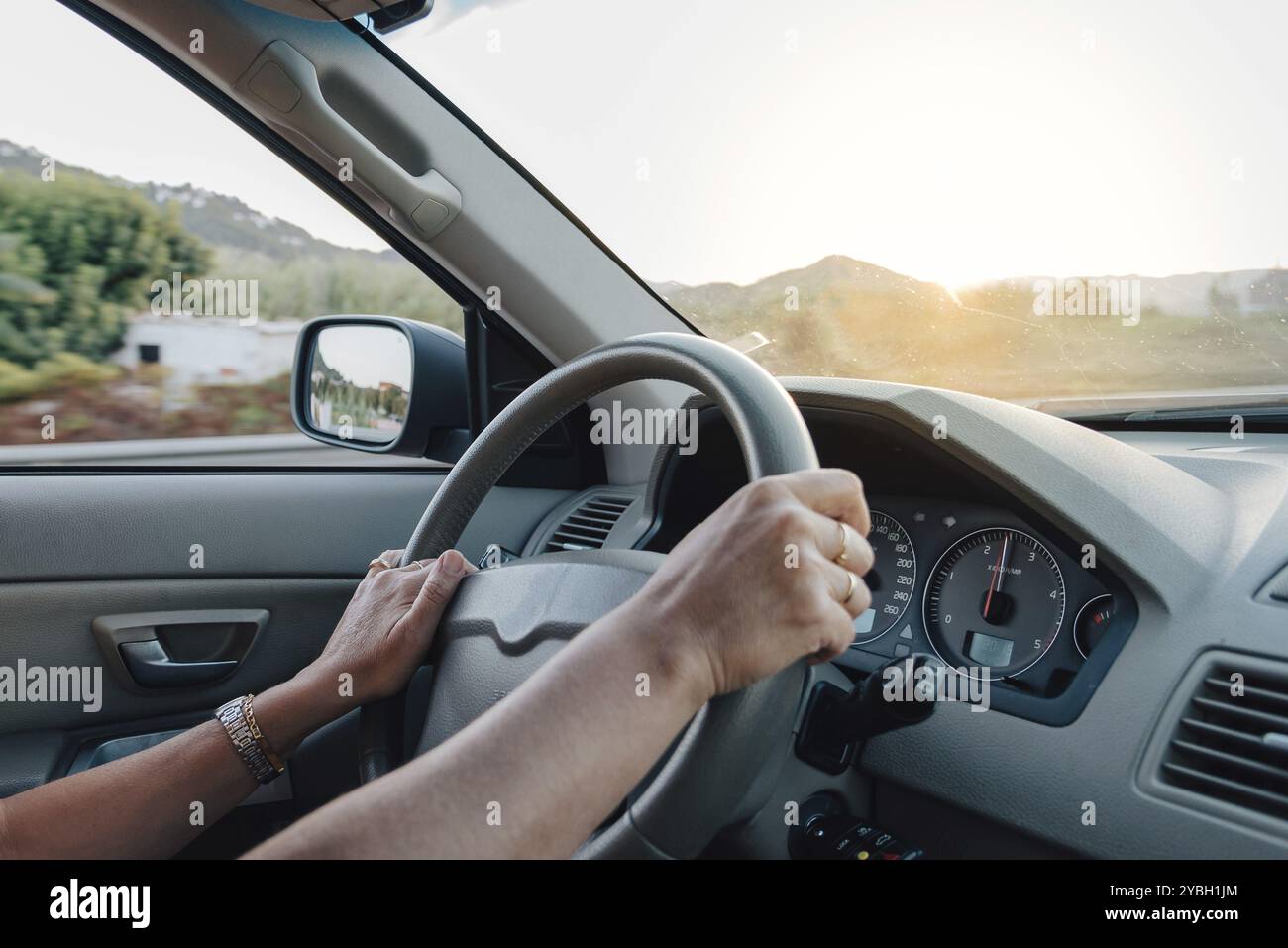 Womans hands on car hi-res stock photography and images - Alamy