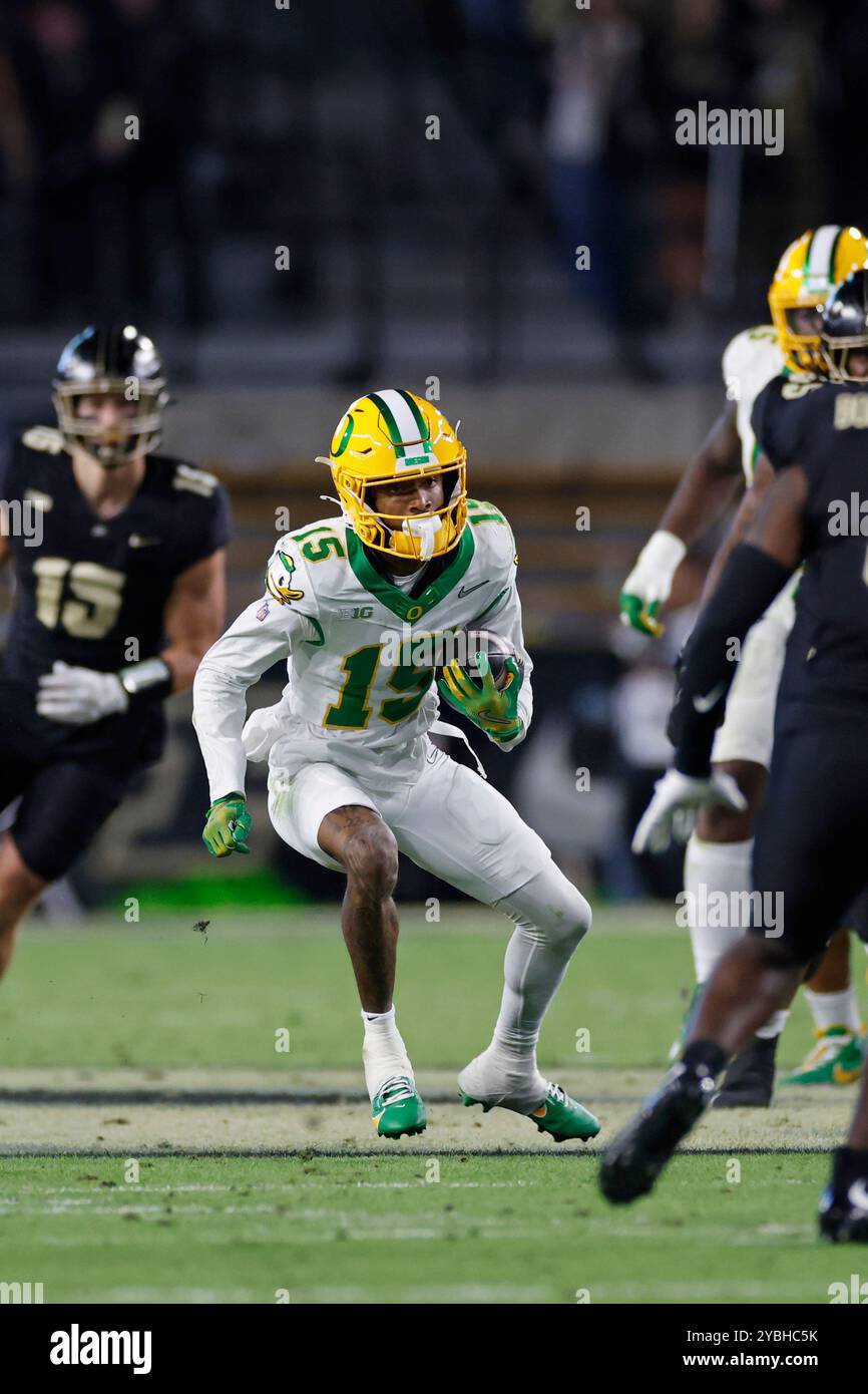 WEST LAFAYETTE, IN - OCTOBER 18: Oregon Ducks wide receiver Tez Johnson ...