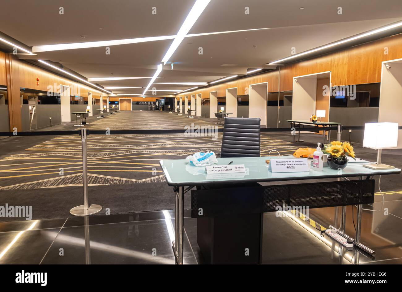 Suntec Singapore Convention & Exhibition Centre Stock Photo - Alamy