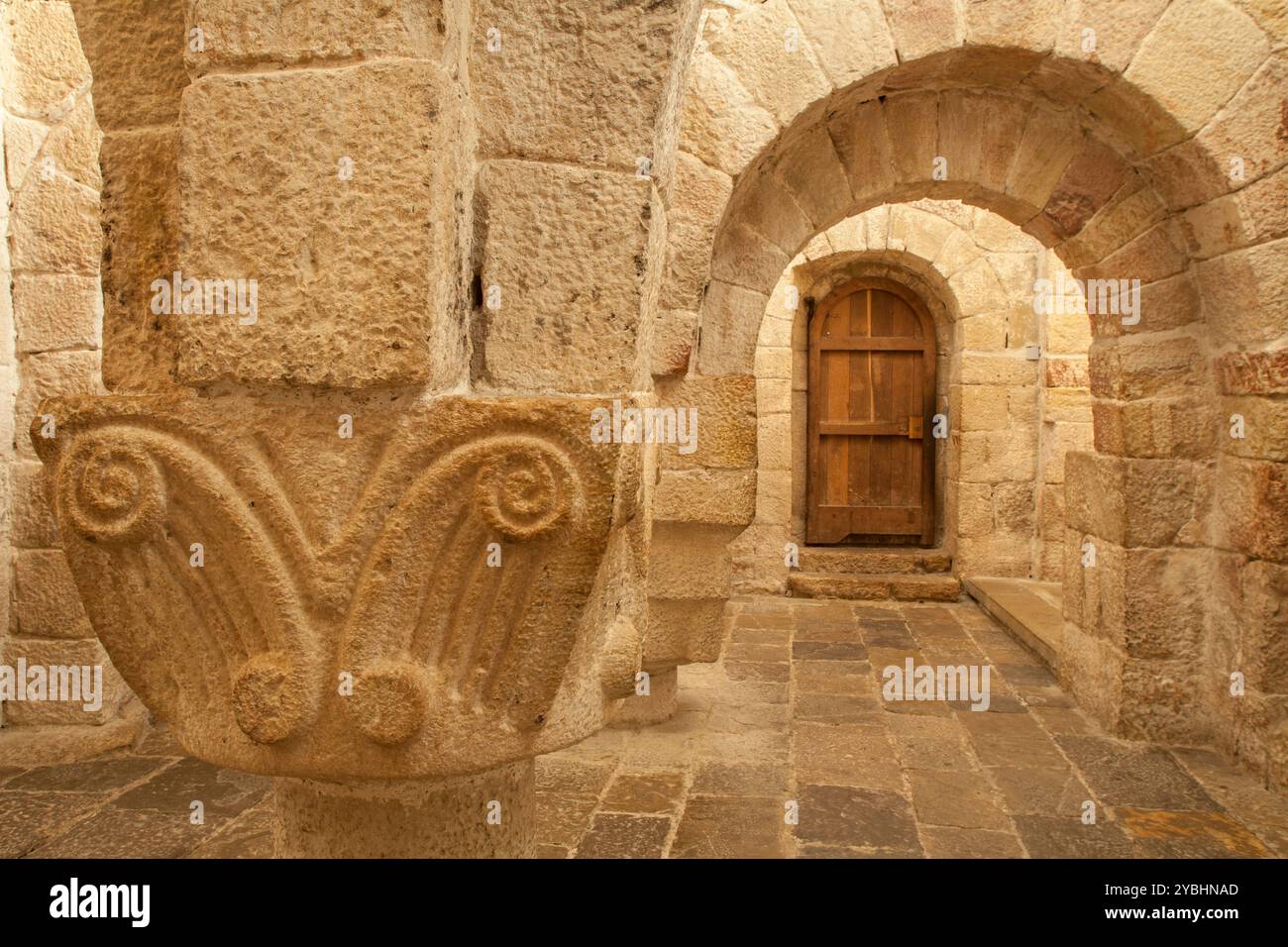Monasterio de leire hi-res stock photography and images - Alamy