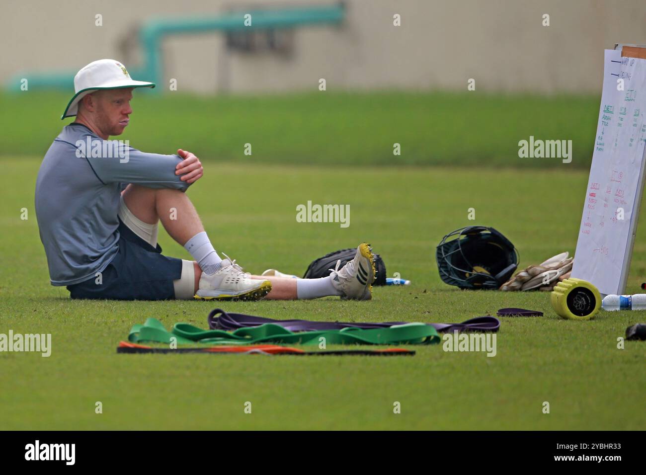 Wicket keeper Kyle Verreynne during South Africa Team attends practice ...