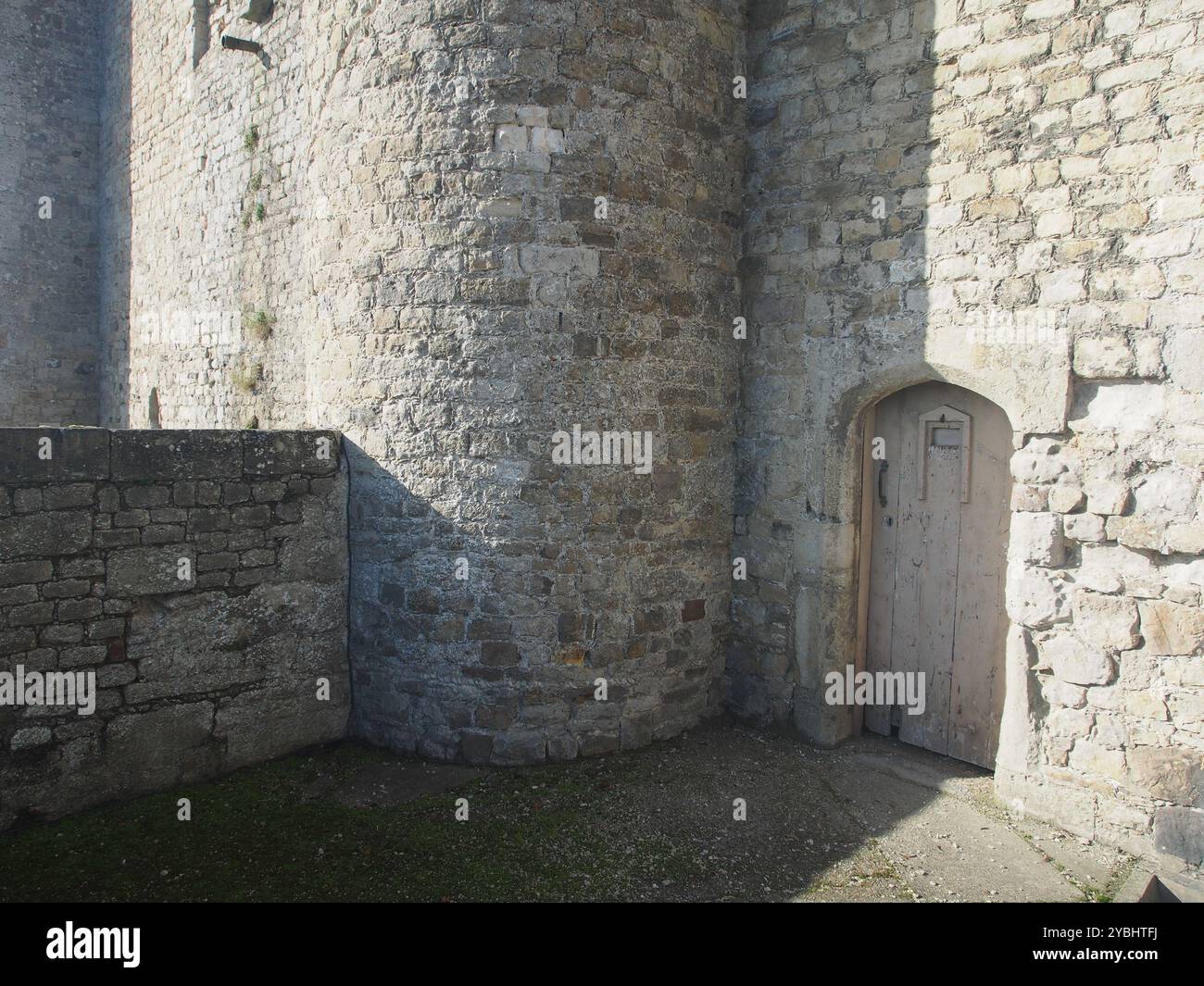Upnor castle elizabethan artillery fort hi-res stock photography and ...