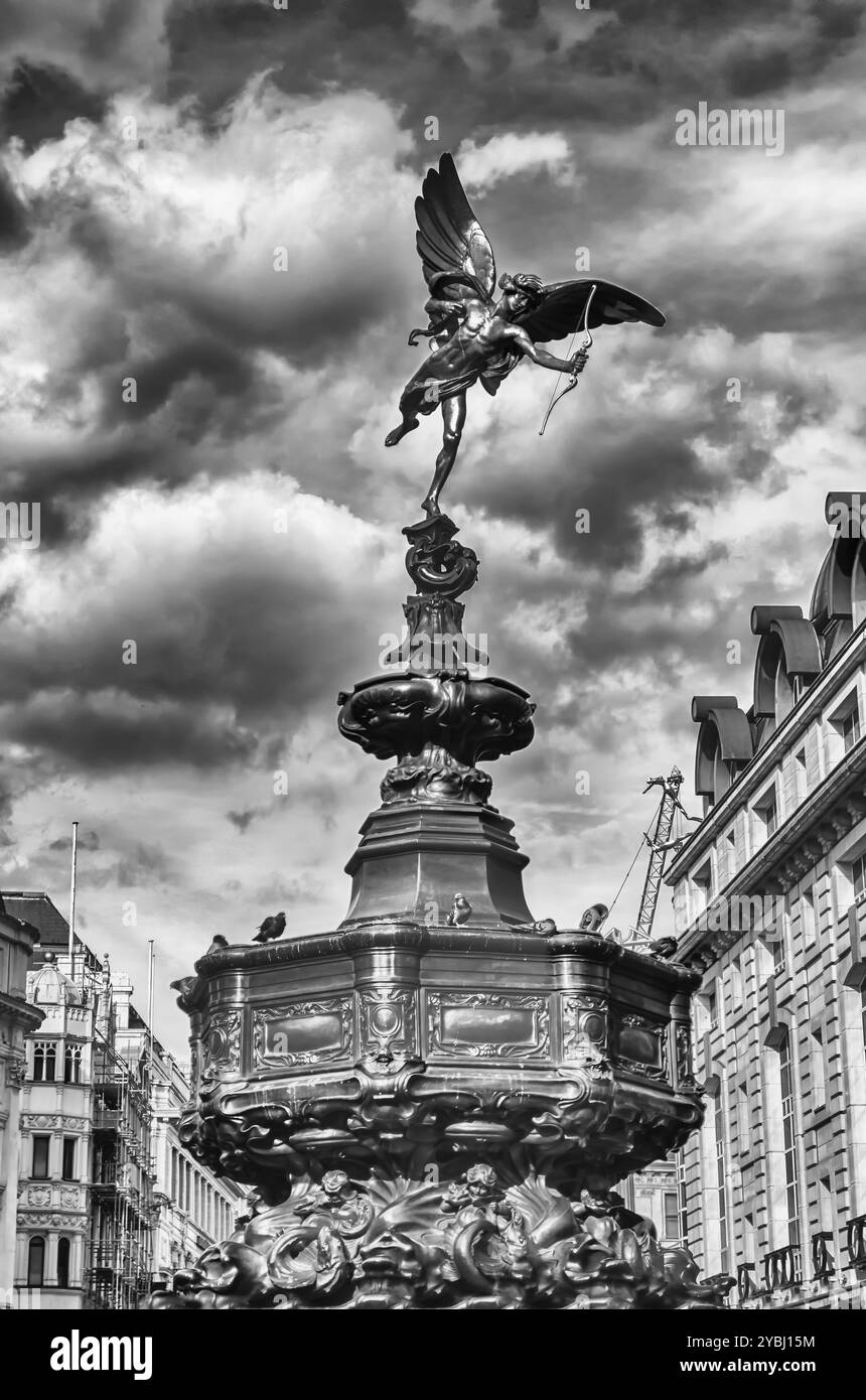 Eros Statue at Piccadilly Circus, iconic landmark in London, UK Stock ...
