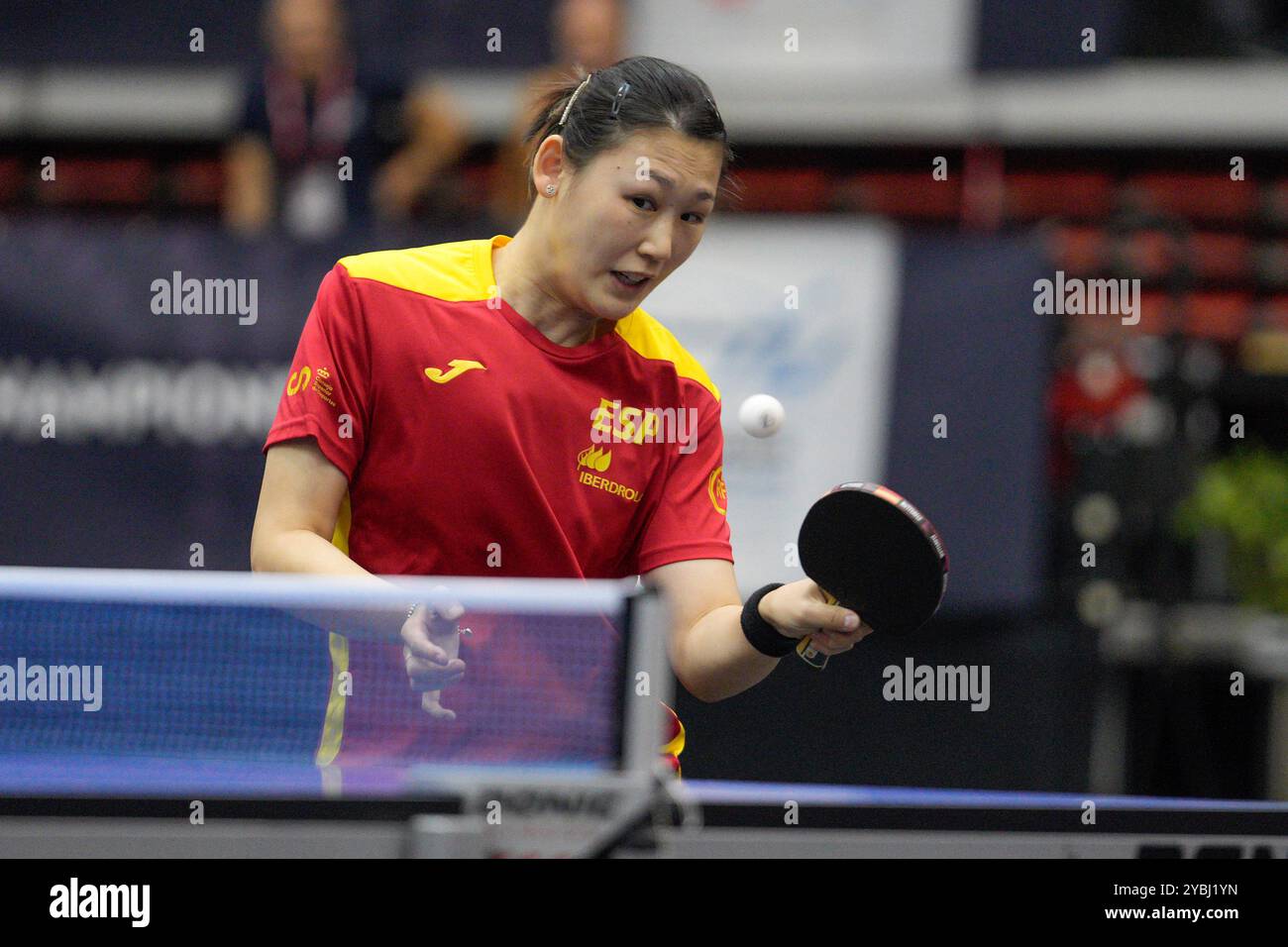 Linz, Austria. 19th Oct, 2024. LINZ, AUSTRIA - OCTOBER 19: Maria Xiao ...
