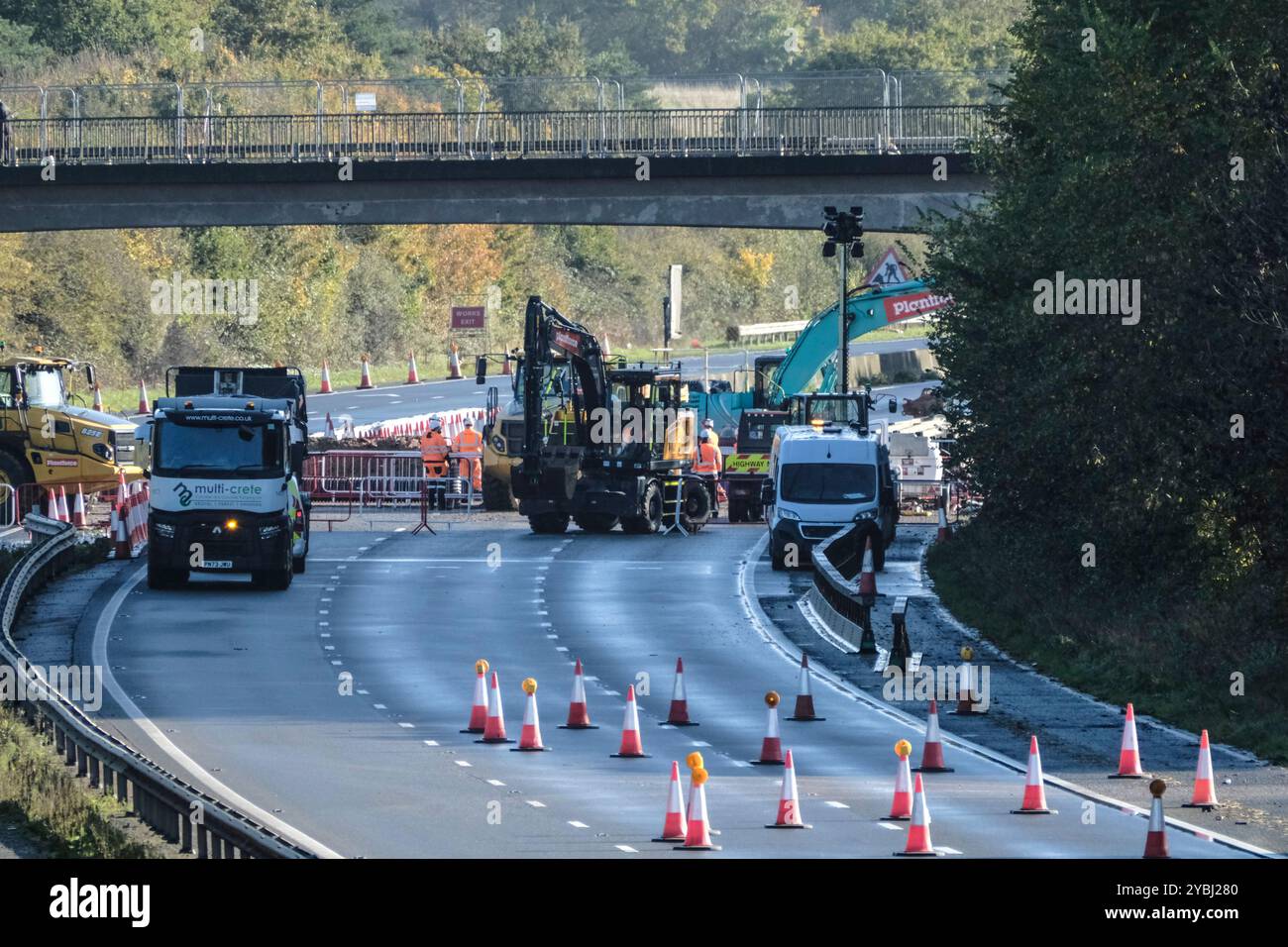 Bristol, UK. 19th Oct 2024. The M4 Motorway will be closed between ...