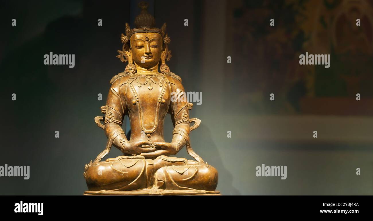 Mahavairocana buddha hi-res stock photography and images - Alamy