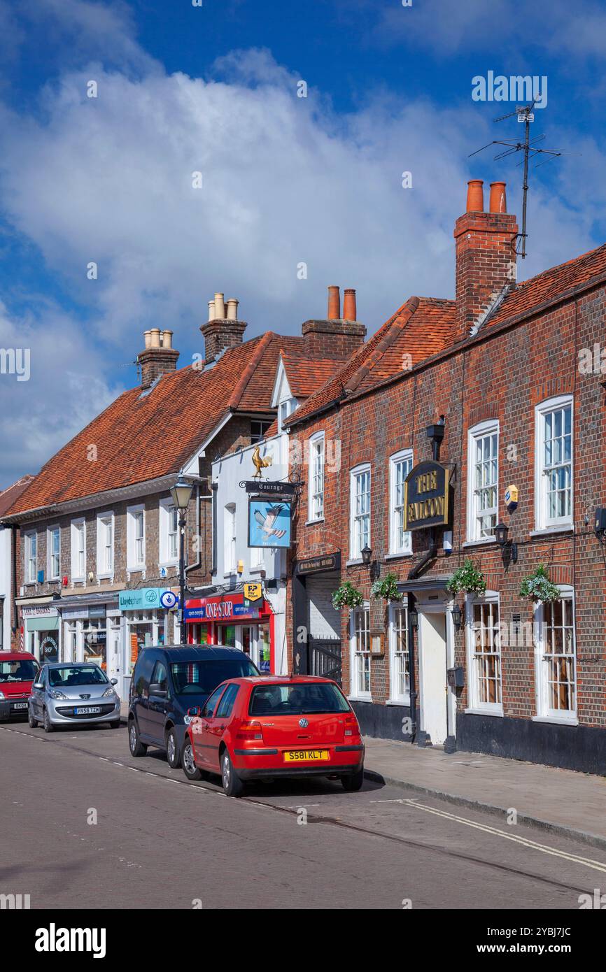 UK, England, Berkshire, Theale, The High Street Stock Photo - Alamy