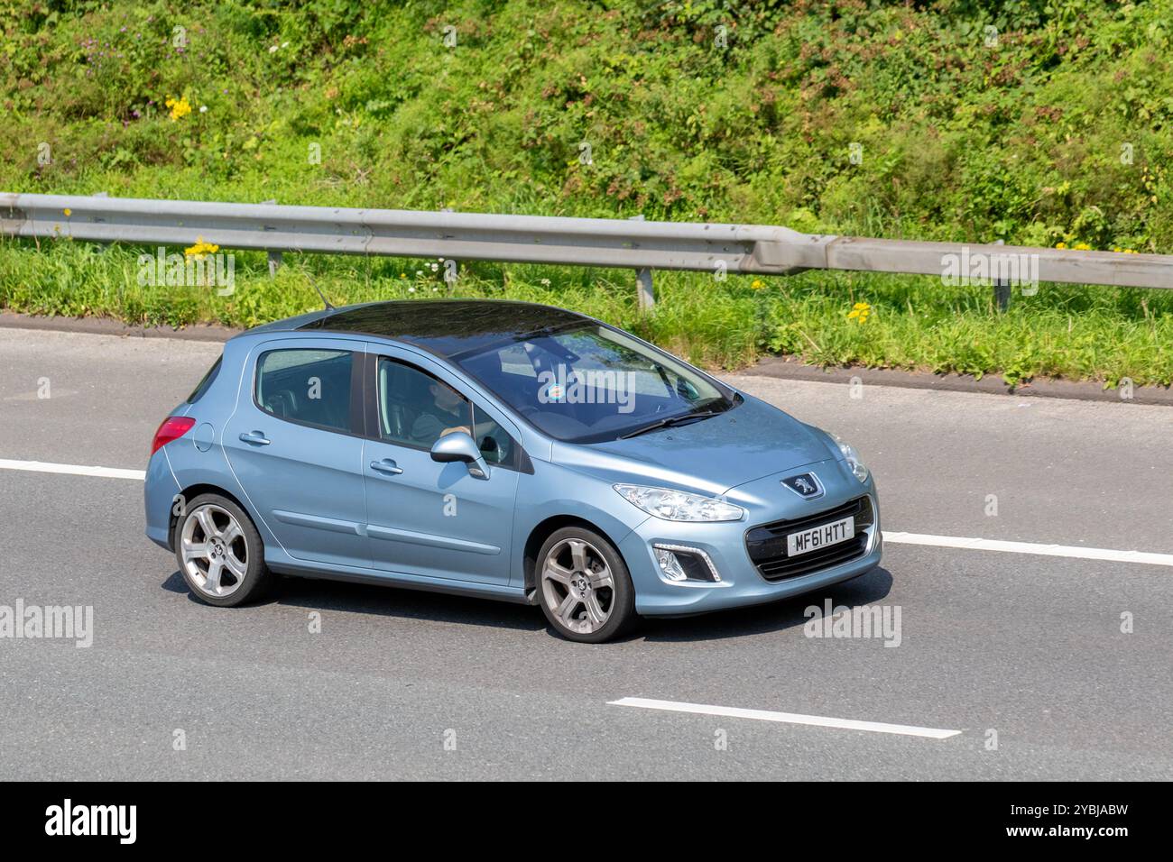 Peugeot 308 allure e hdi hi-res stock photography and images - Alamy
