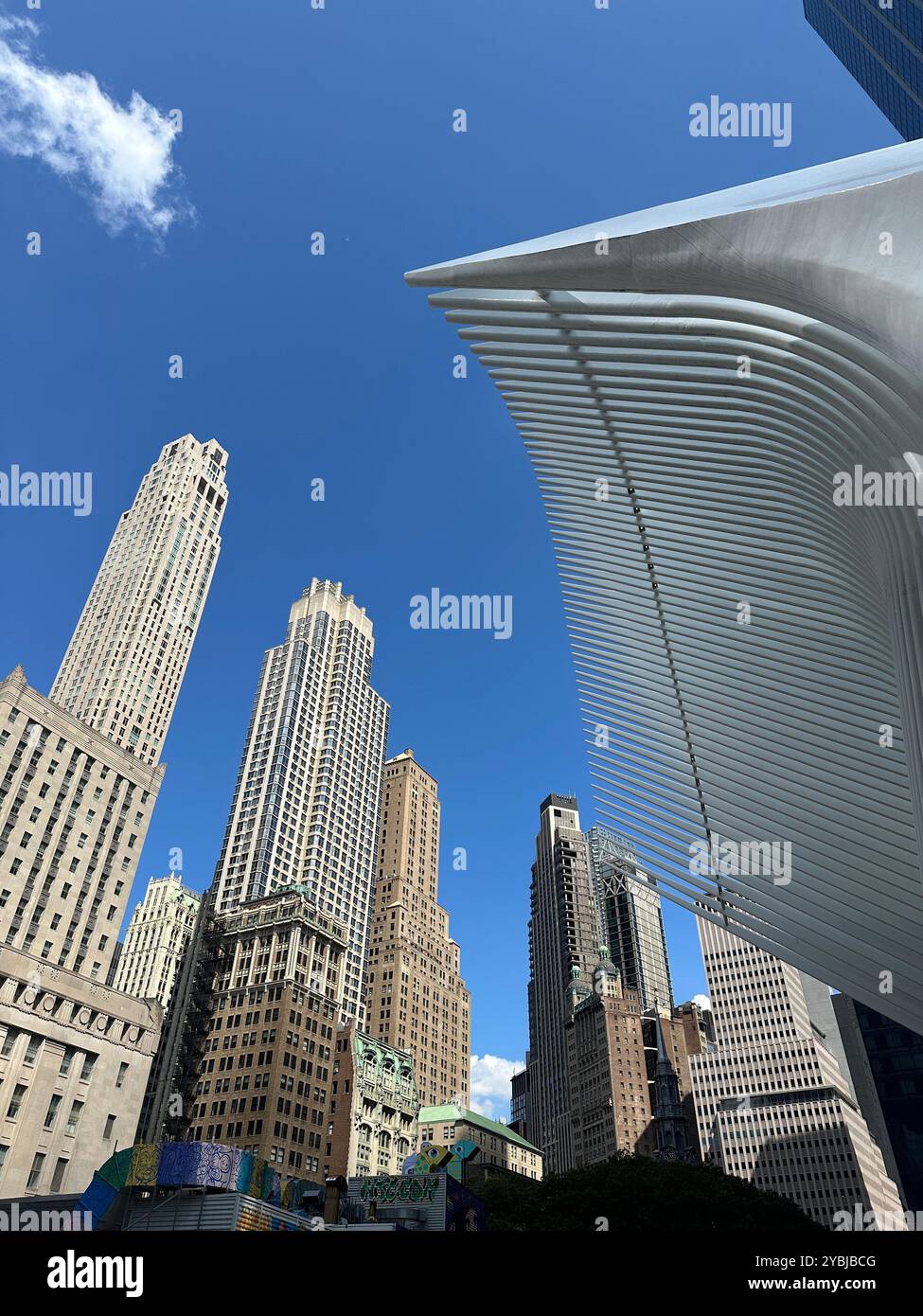 Manhattan geometry hi-res stock photography and images - Alamy