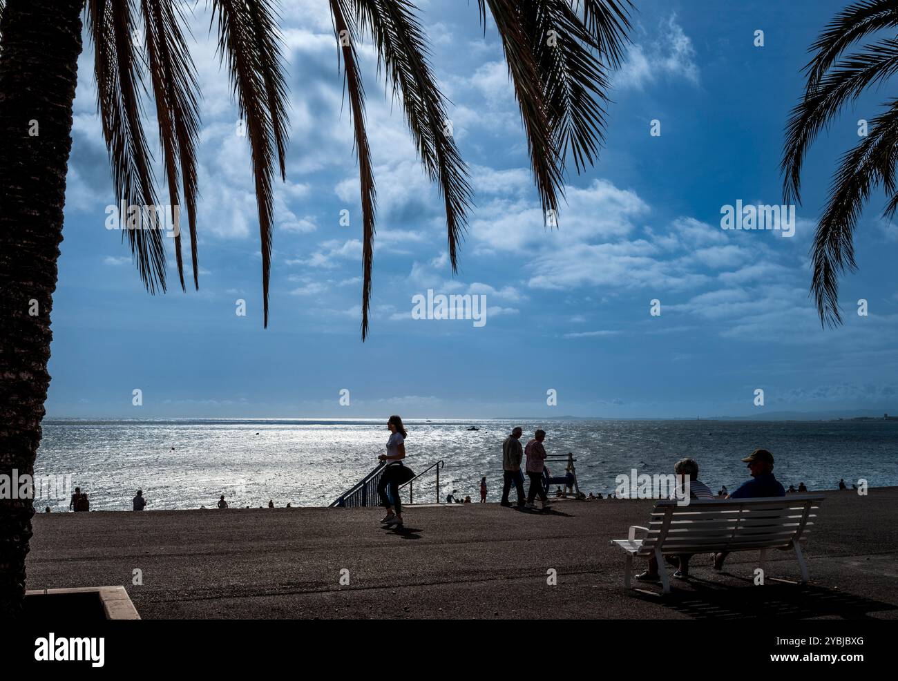 Prom des anglais hi-res stock photography and images - Alamy