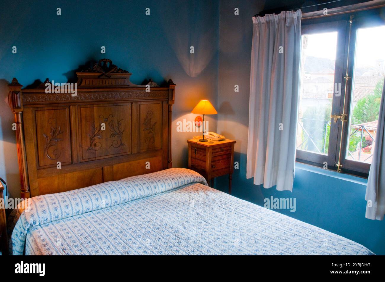 Dormitorio rural hi-res stock photography and images - Alamy