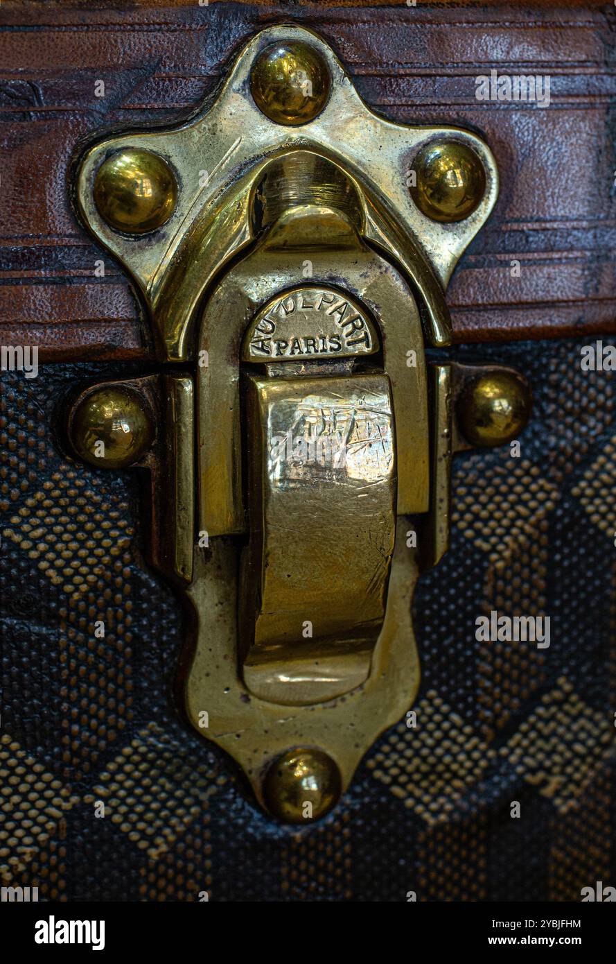 Antique brass trunk lock Stock Photo - Alamy