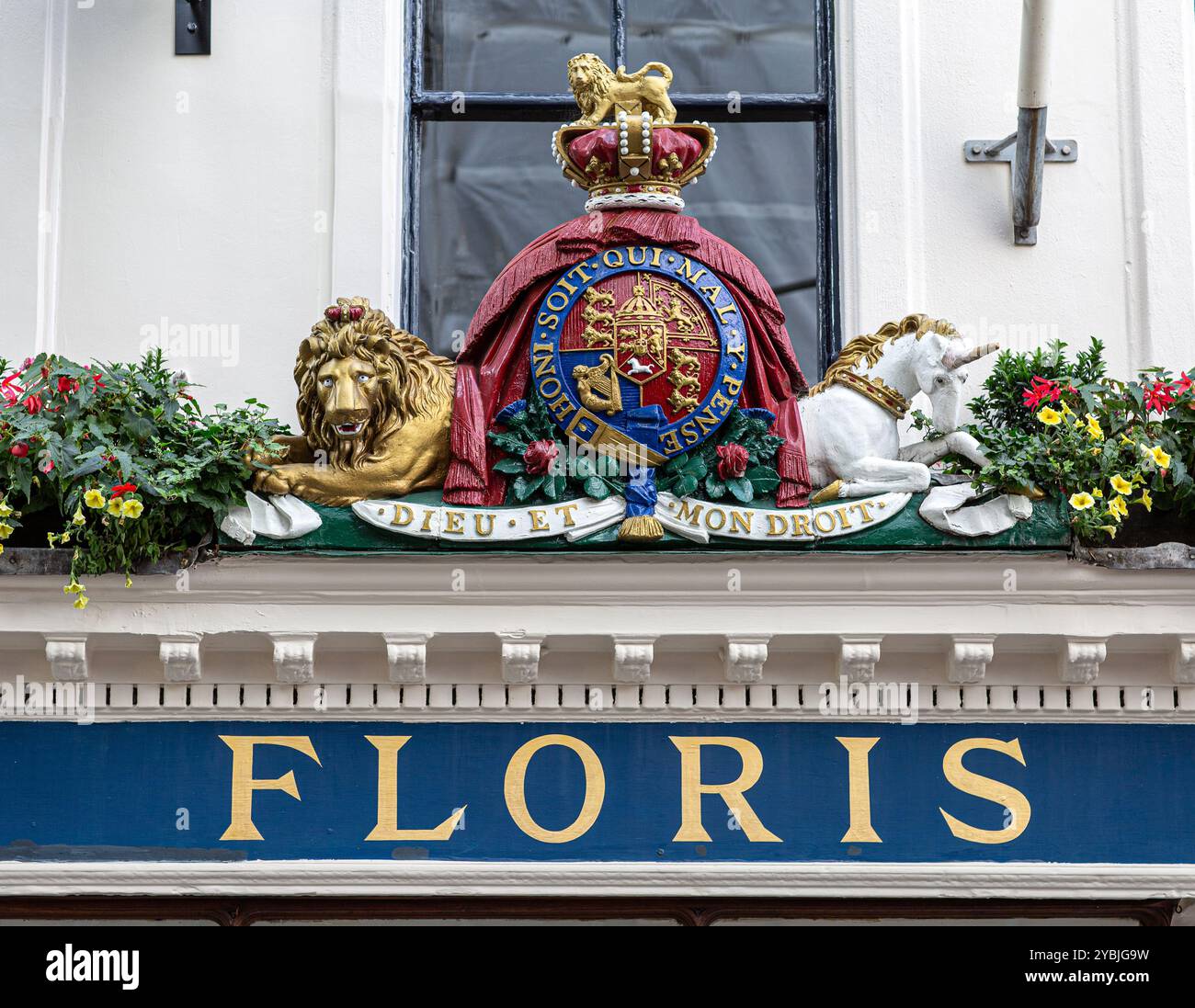 Floris jermyn street london hi-res stock photography and images - Alamy
