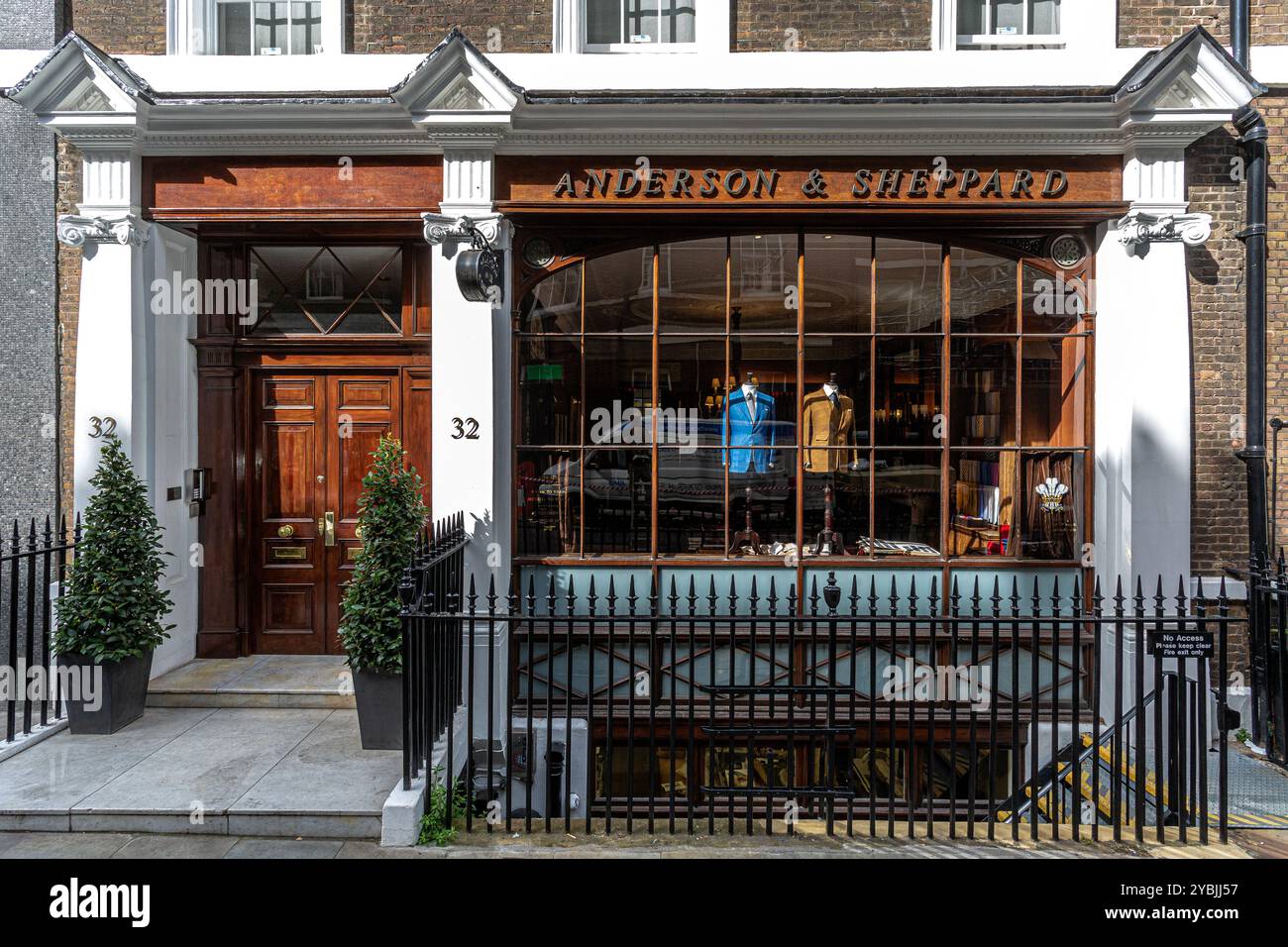 Exterior of Anderson & Sheppard bespoke tailor since 1906 Stock Photo ...