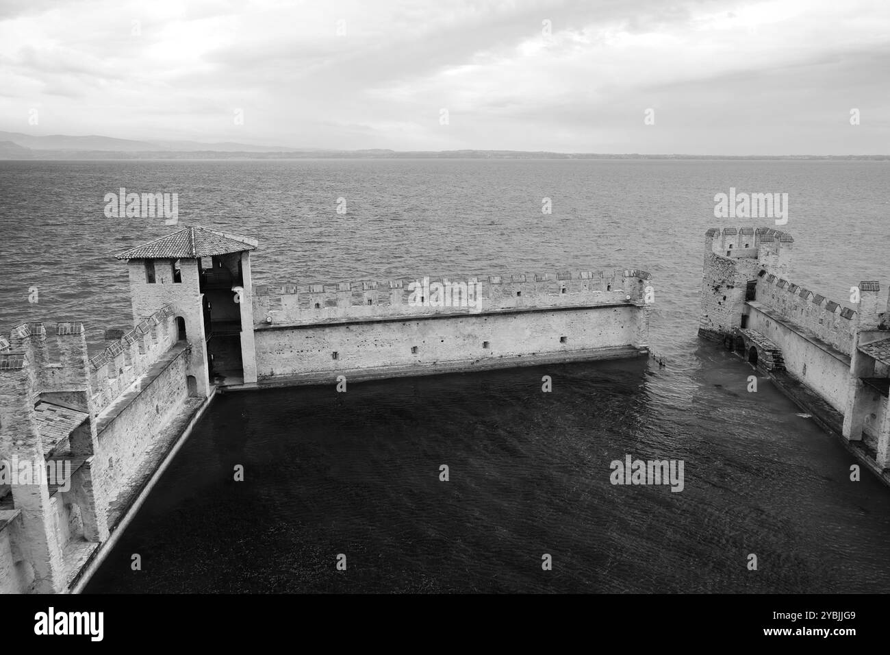 Fortress walls of the castle Sirmione (Castello Scaligero di Sirmione ...
