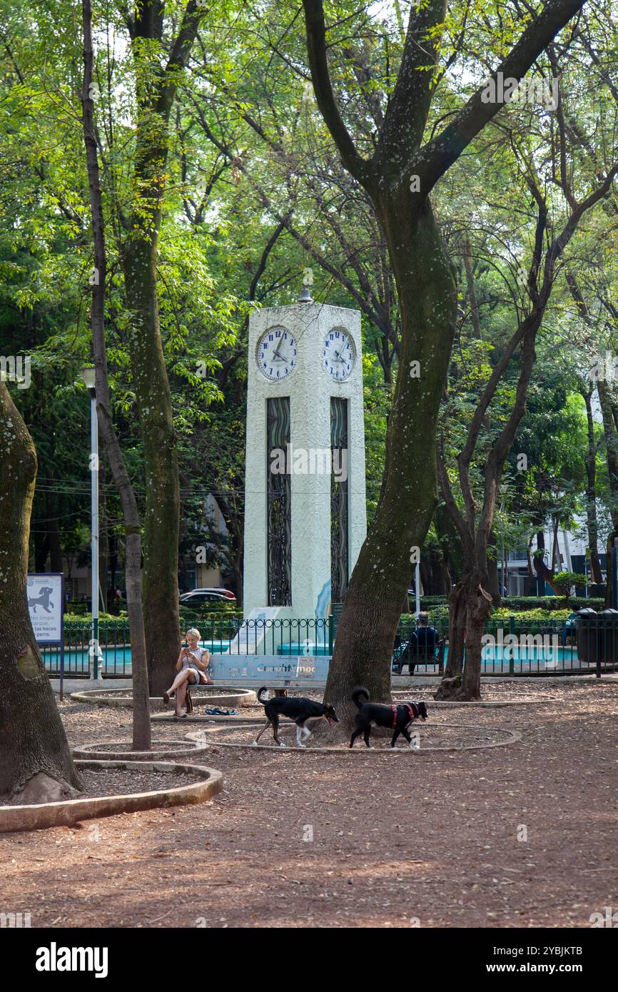 Clock in Parque Mexico in Mexico City, Mexico Stock Photo - Alamy