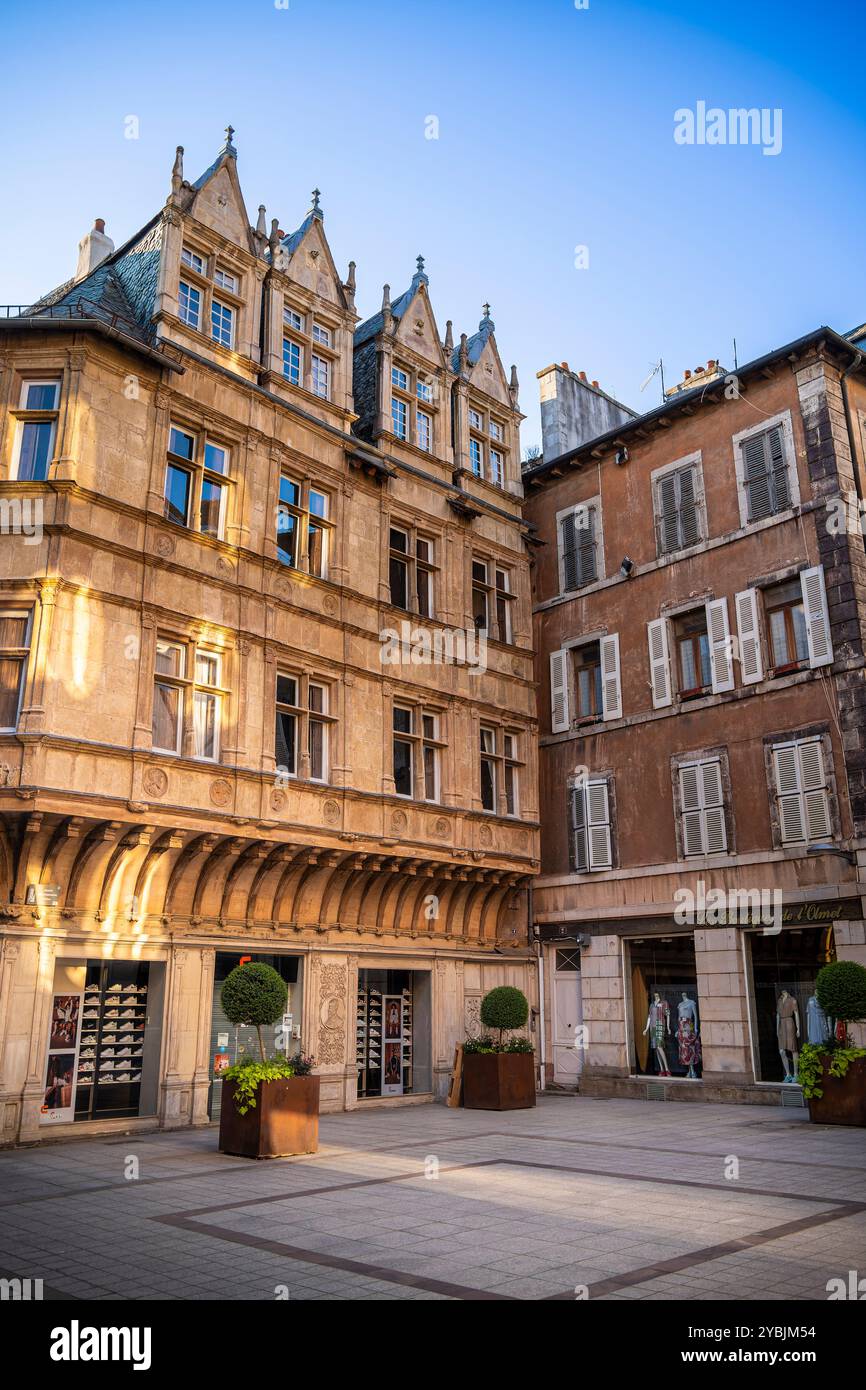 Rodez cathedrale hi-res stock photography and images - Alamy