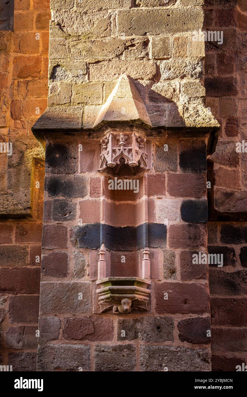 Cathedral of notre dame of rodez hi-res stock photography and images ...