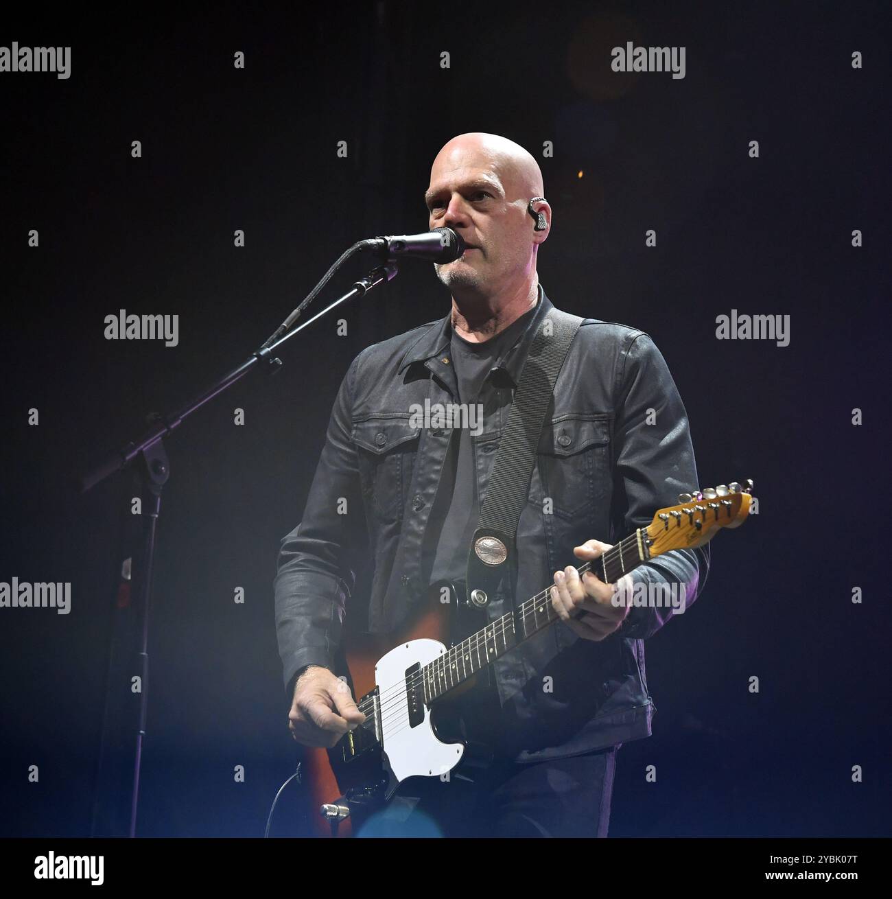 October 18, 2024, Norfolk, Virginia, USA: BARRY GRAUL of MERCY ME ...