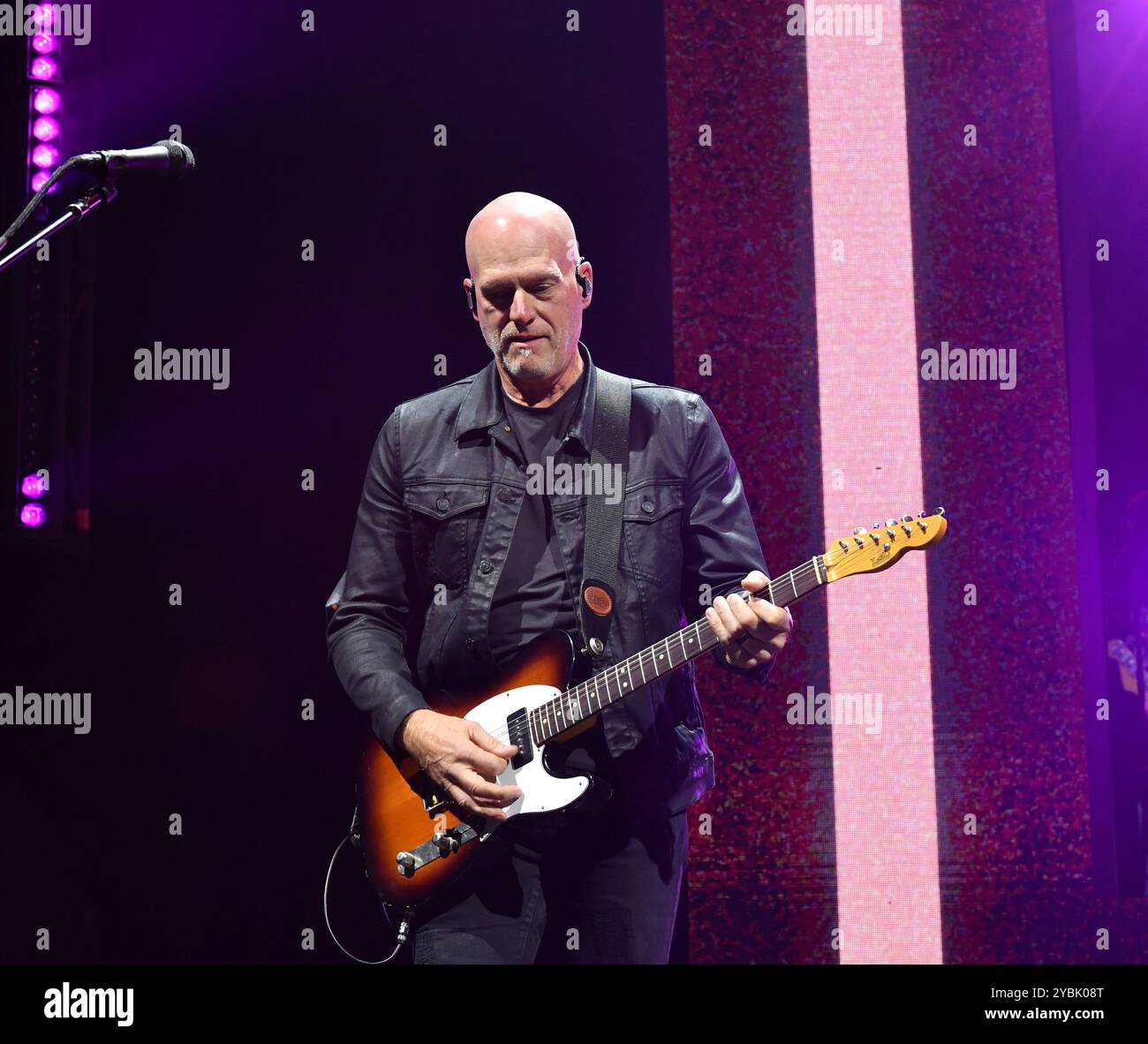 October 18, 2024, Norfolk, Virginia, USA: BARRY GRAUL of MERCY ME ...