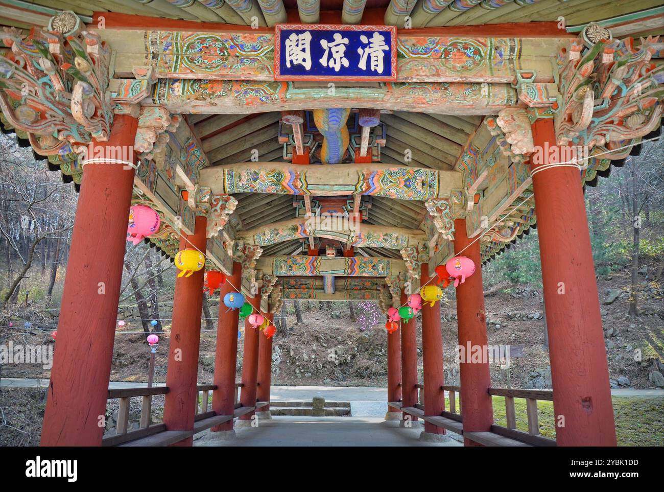 Spreading pine temple hi-res stock photography and images - Alamy