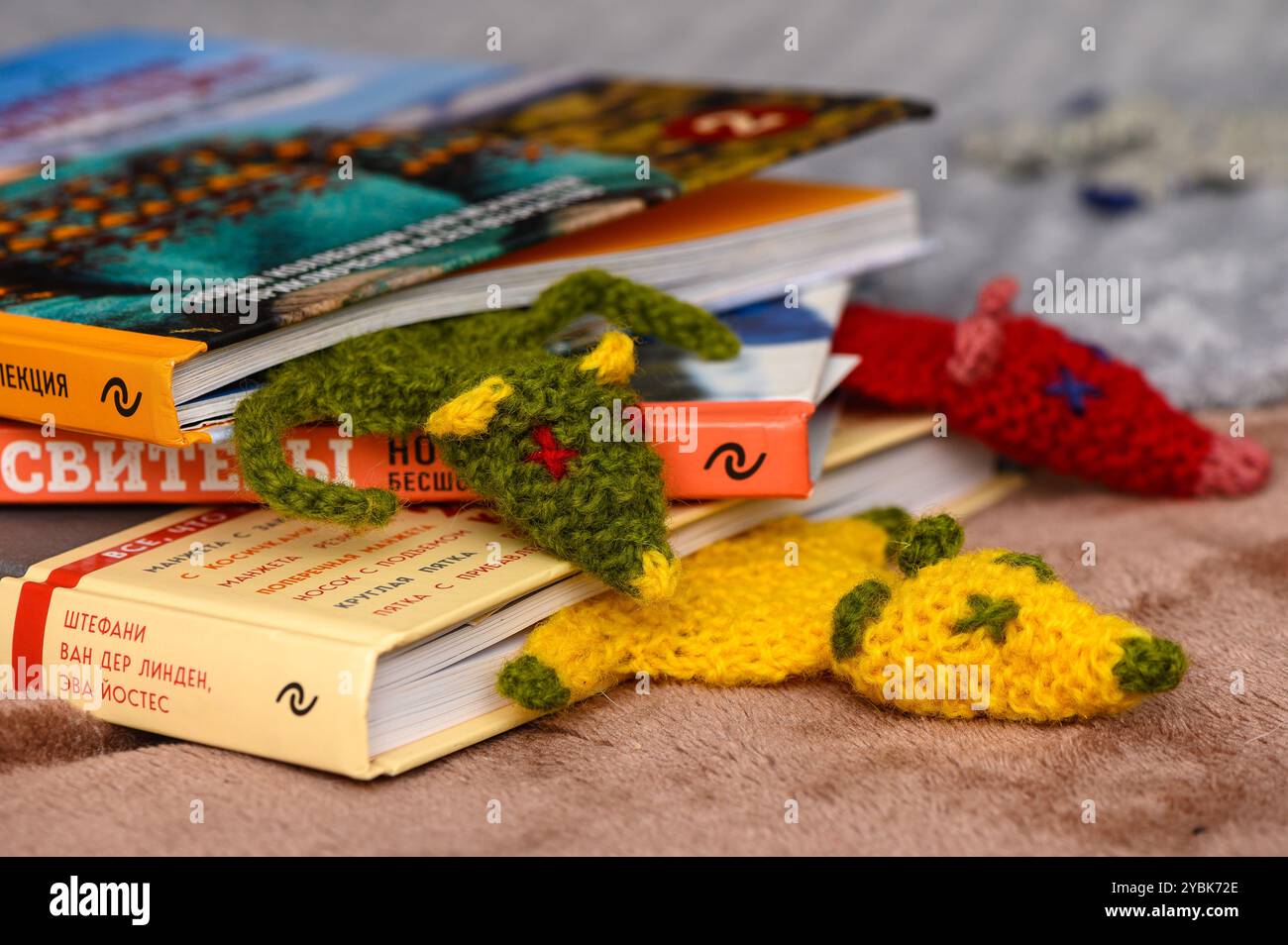 Knitted bookmarks hi-res stock photography and images - Alamy