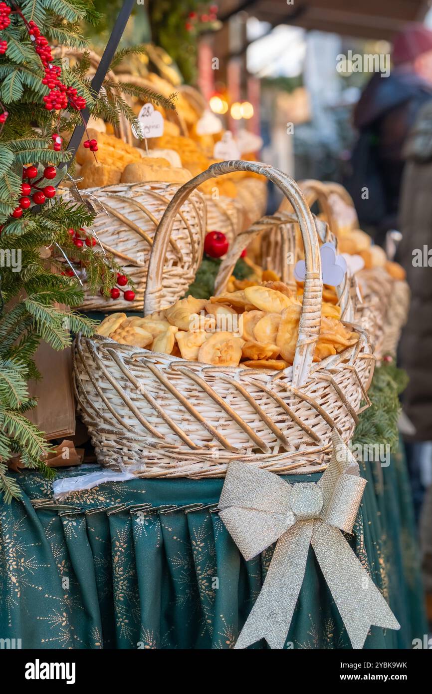 Traditional polish street food grilled hi-res stock photography and ...