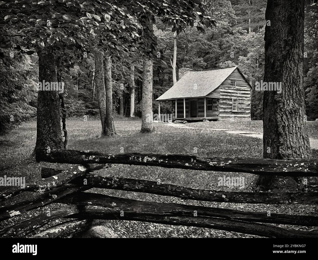 Great smoky mountains region smartphone stock photos and images - Alamy