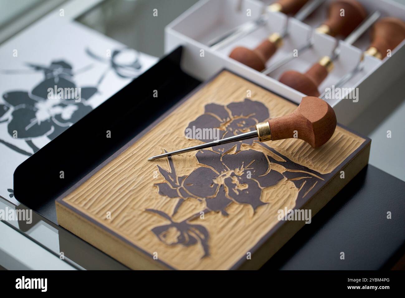 Linocut hi-res stock photography and images - Alamy
