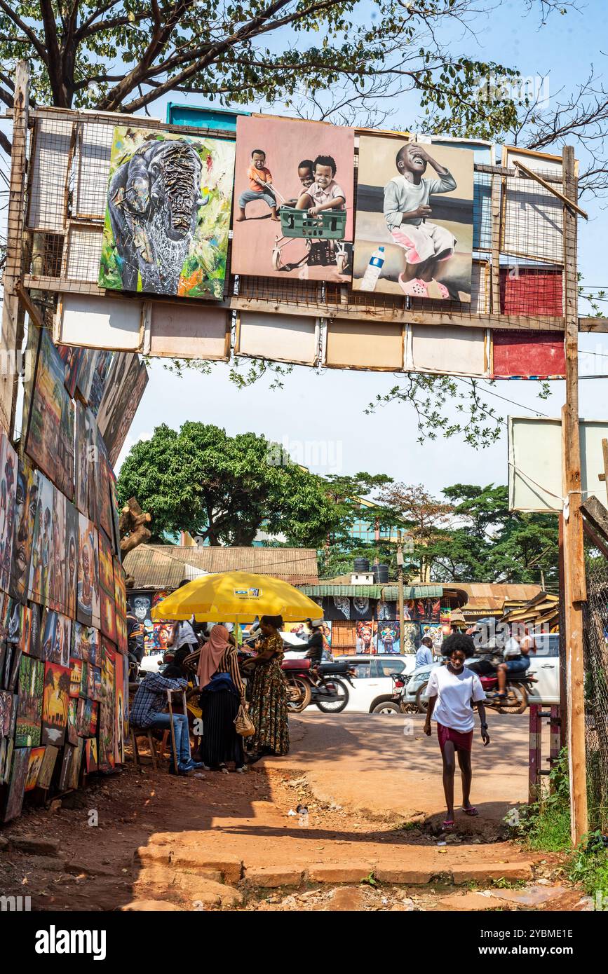 Street art along Buganda Road in Kampala - Uganda Stock Photo - Alamy