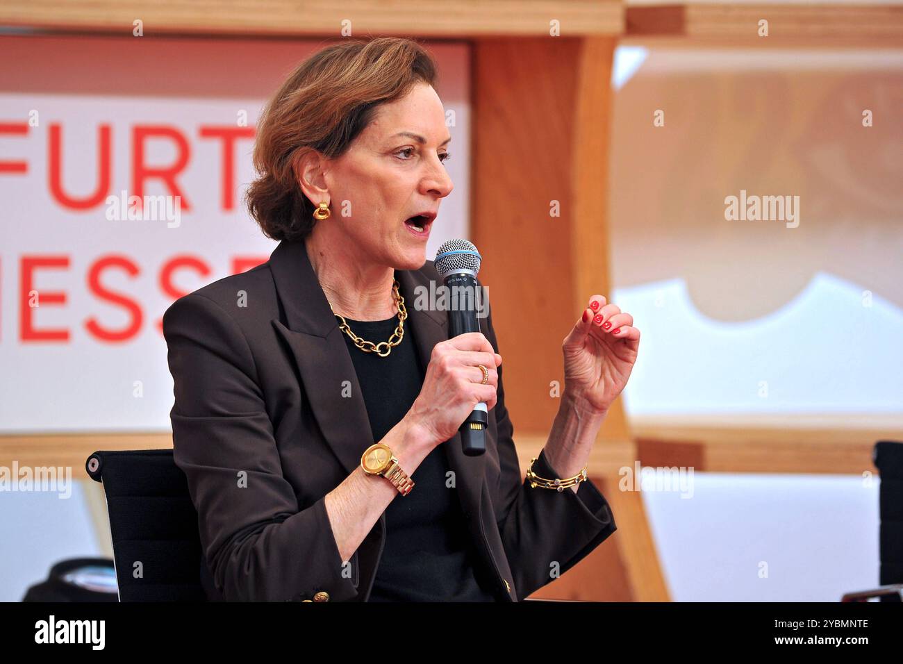 Frankfurter Buchmesse 2024. Journalistin Anne Applebaum am 19.10.2024 ...