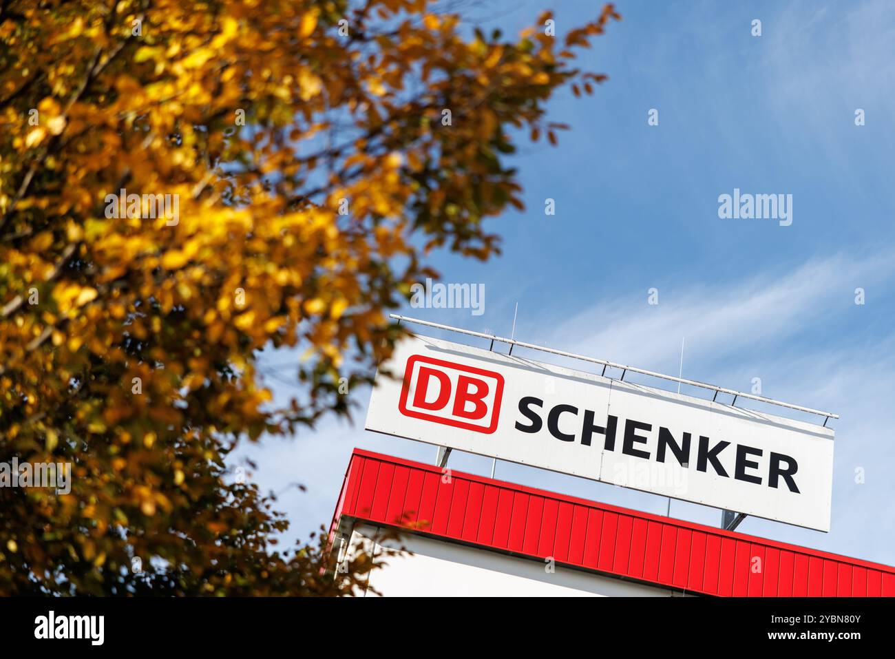 Eching, Germany. 17th Oct, 2024. The DB Schenker logo can be seen on a ...