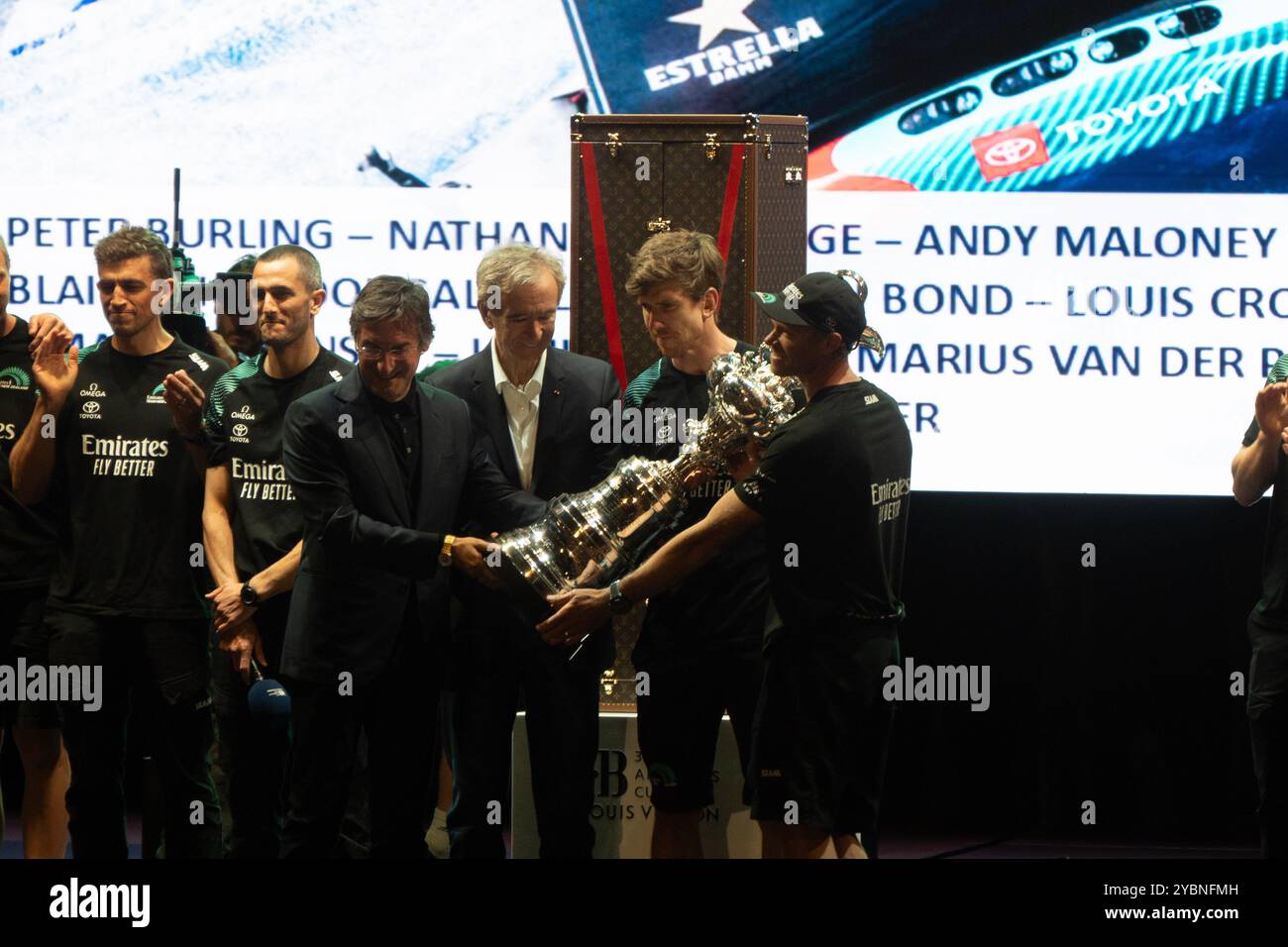 The winners of the America's Cup, Emirates Team New Zealand, receive ...