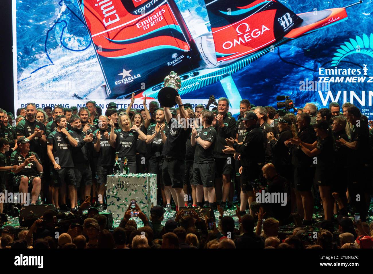 The winners of the America's Cup, Emirates Team New Zealand, receive ...