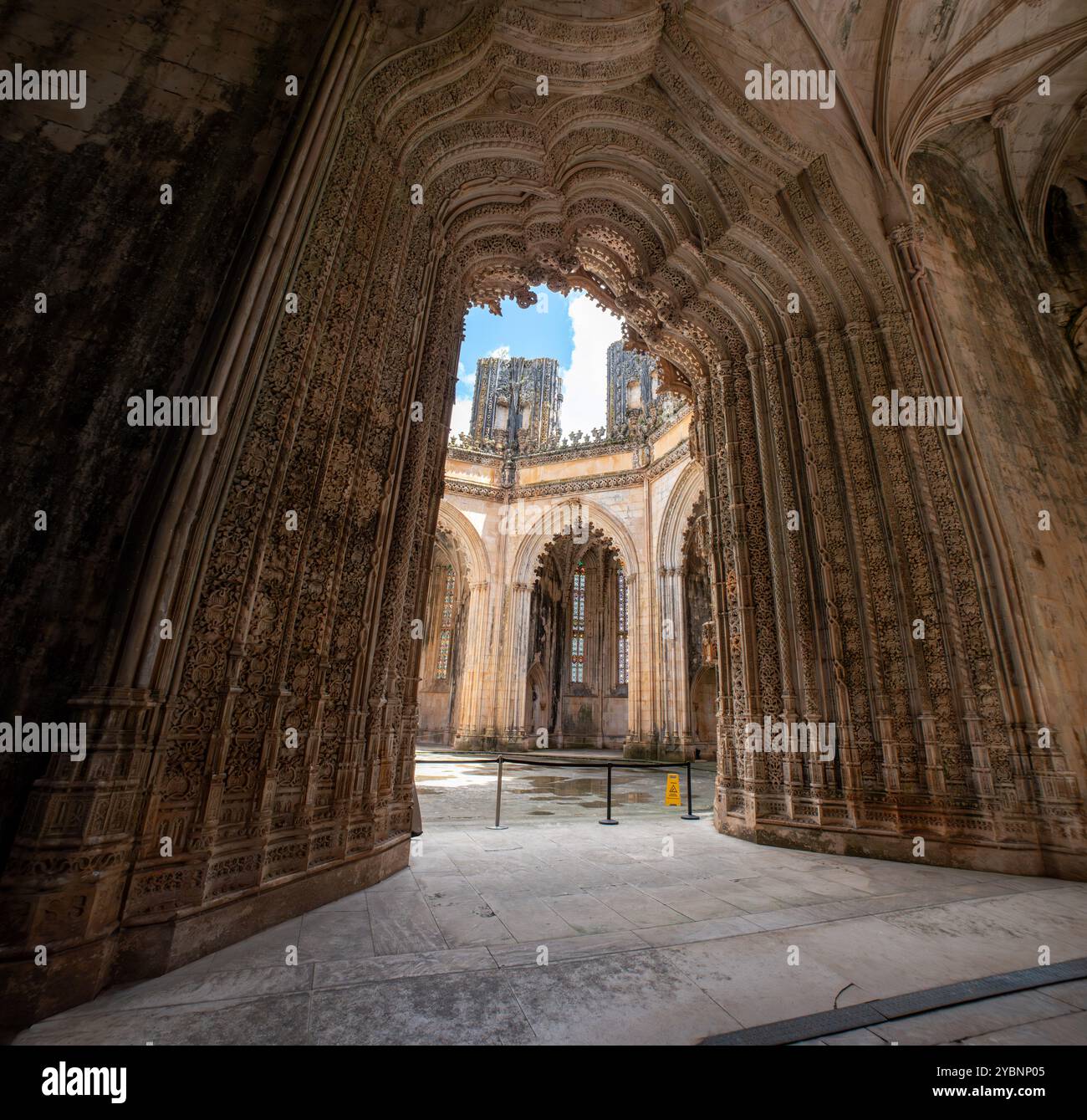 Picturesque giant portal to the unfinished chapel of Batalha monastery ...