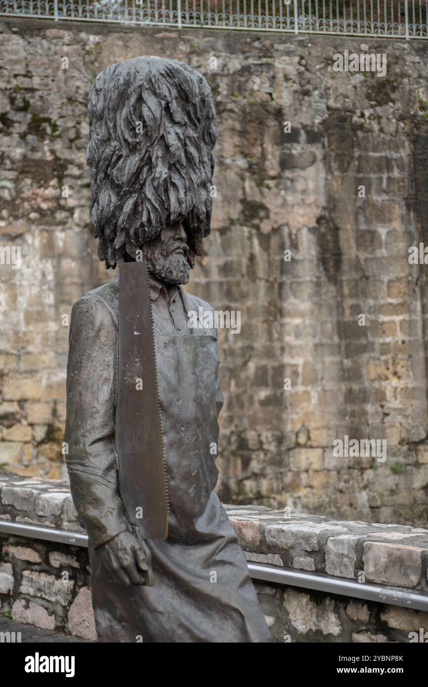 Hondarribia statue hi-res stock photography and images - Alamy