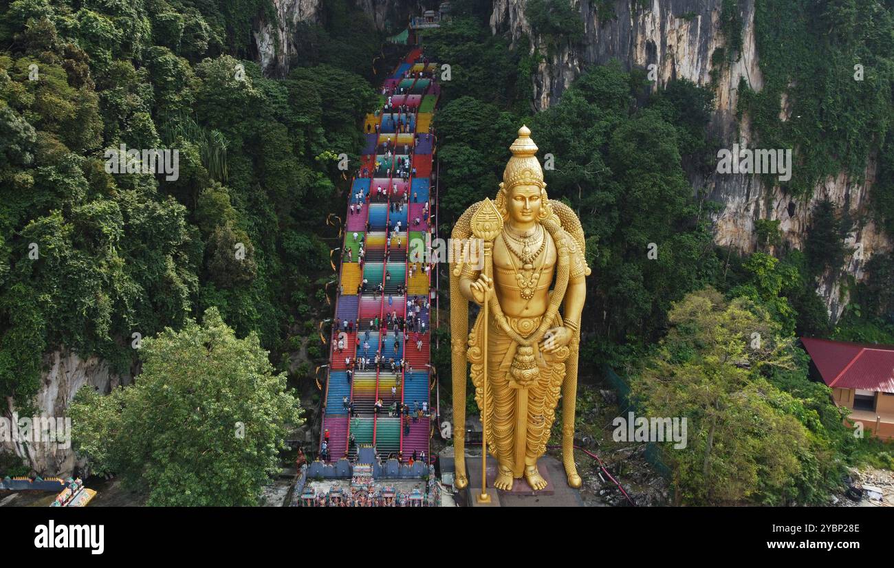 View in batu cave hi-res stock photography and images - Alamy