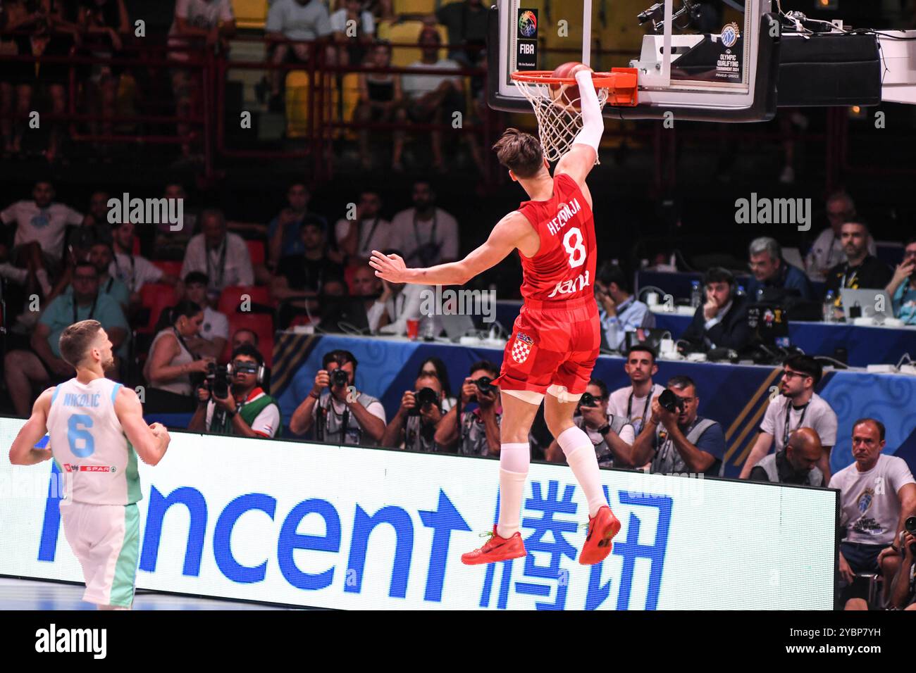 Mario Hezonja (Croatia) dunking against Slovenia. FIBA Olympic ...