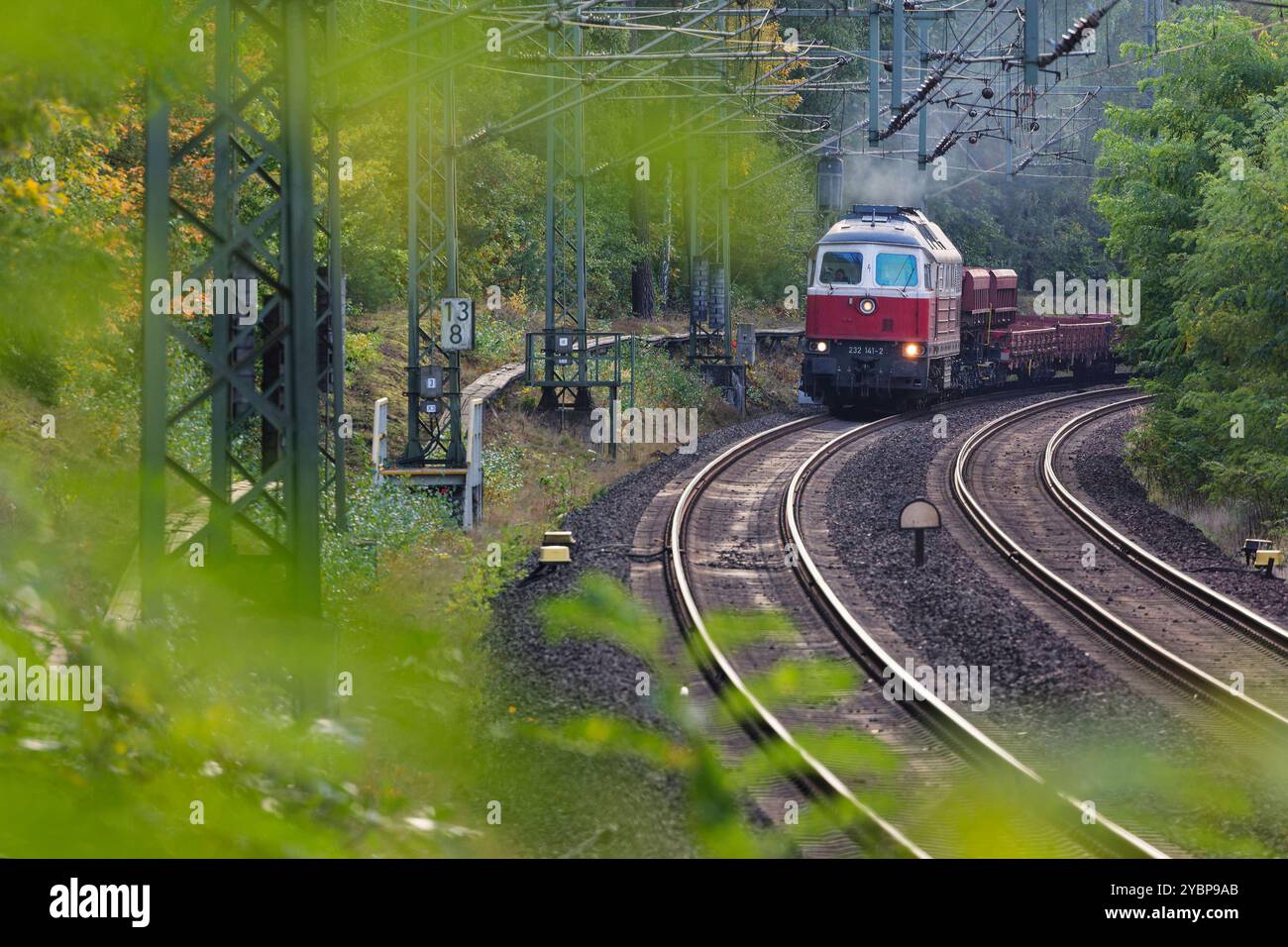Privatlok vor Bauzug in Berlin-Wannsee 2024-10-17 Deutschland, Berlin ...