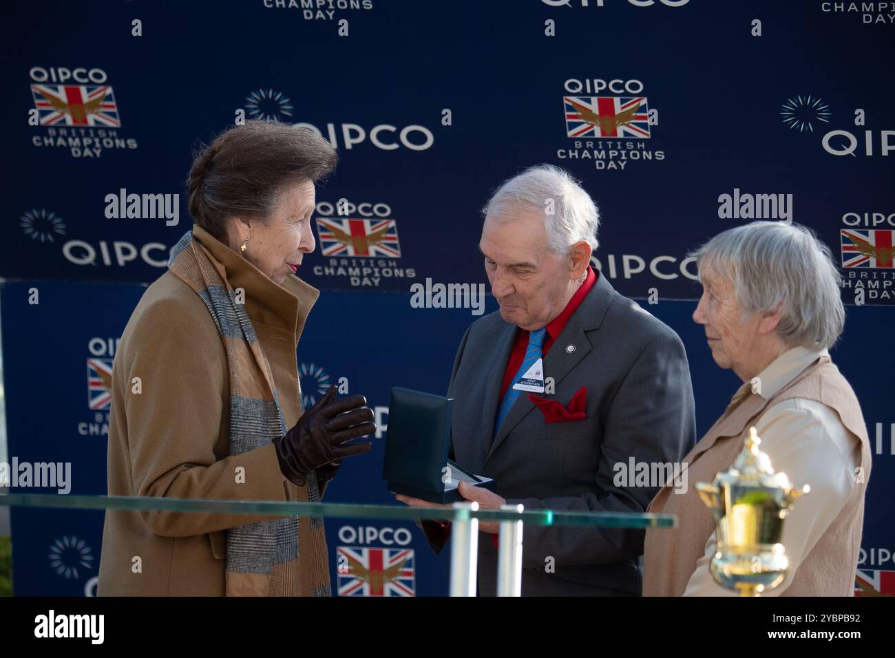 Ascot, Berkshire, UK. 19th October, 2024. The Princess Royal, Princess Anne made presented a ...