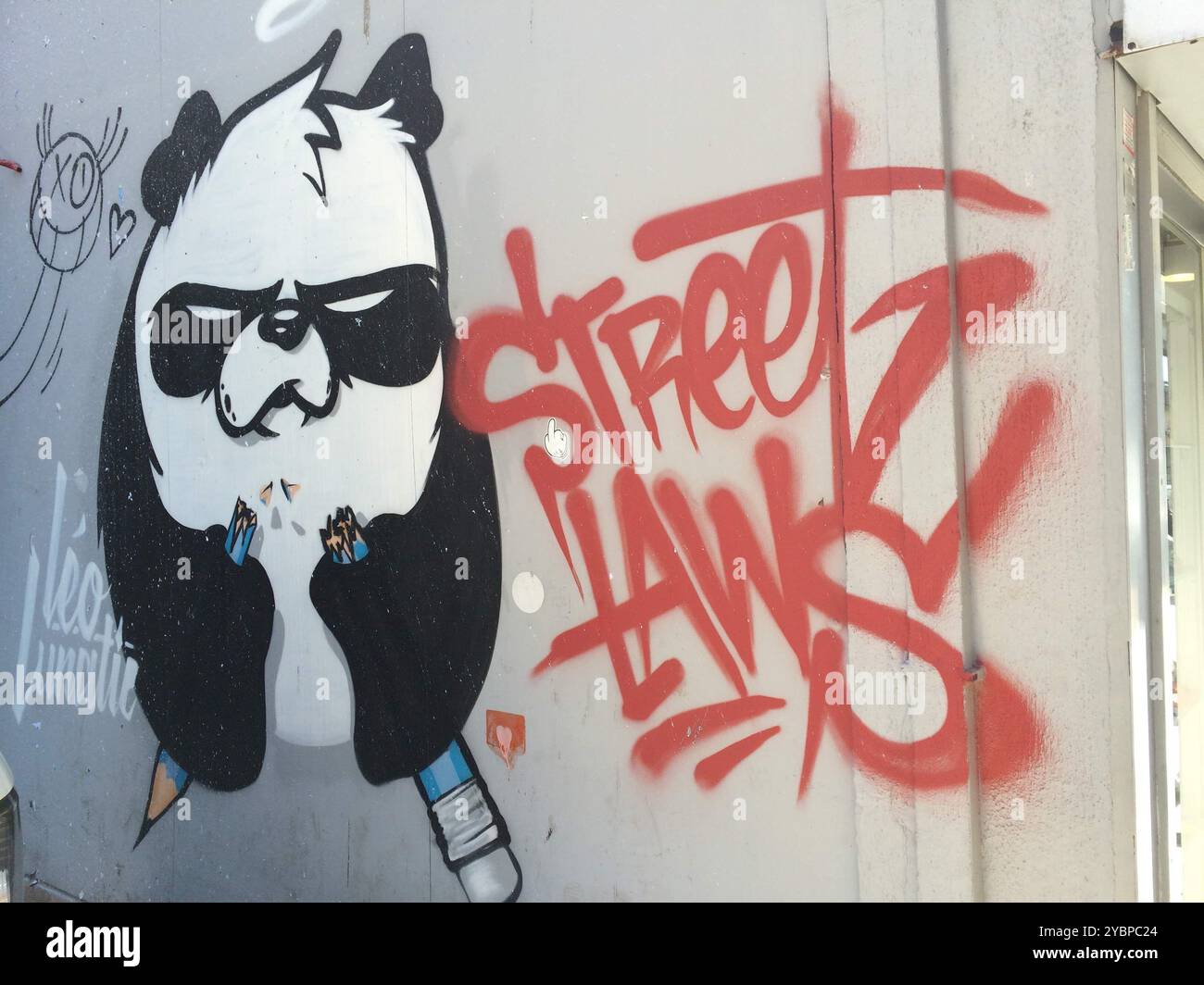 Panda graffiti hi-res stock photography and images - Alamy