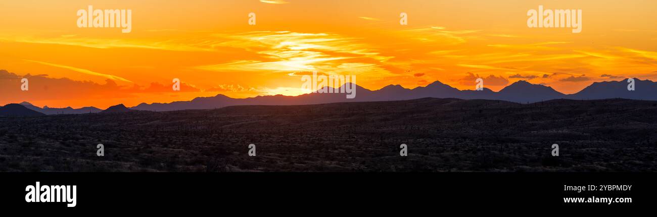 Panorama mountains sunset in desert hi-res stock photography and images - Alamy
