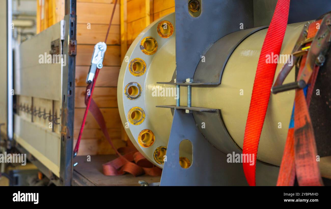 Loading into a truck body for transporting straight sections of ...