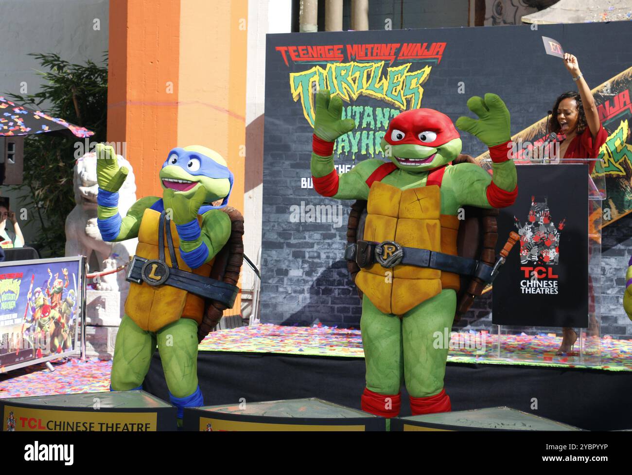 Leonardo, Donatello, Michaelangelo, and Raphael at the Teenage Mutant ...
