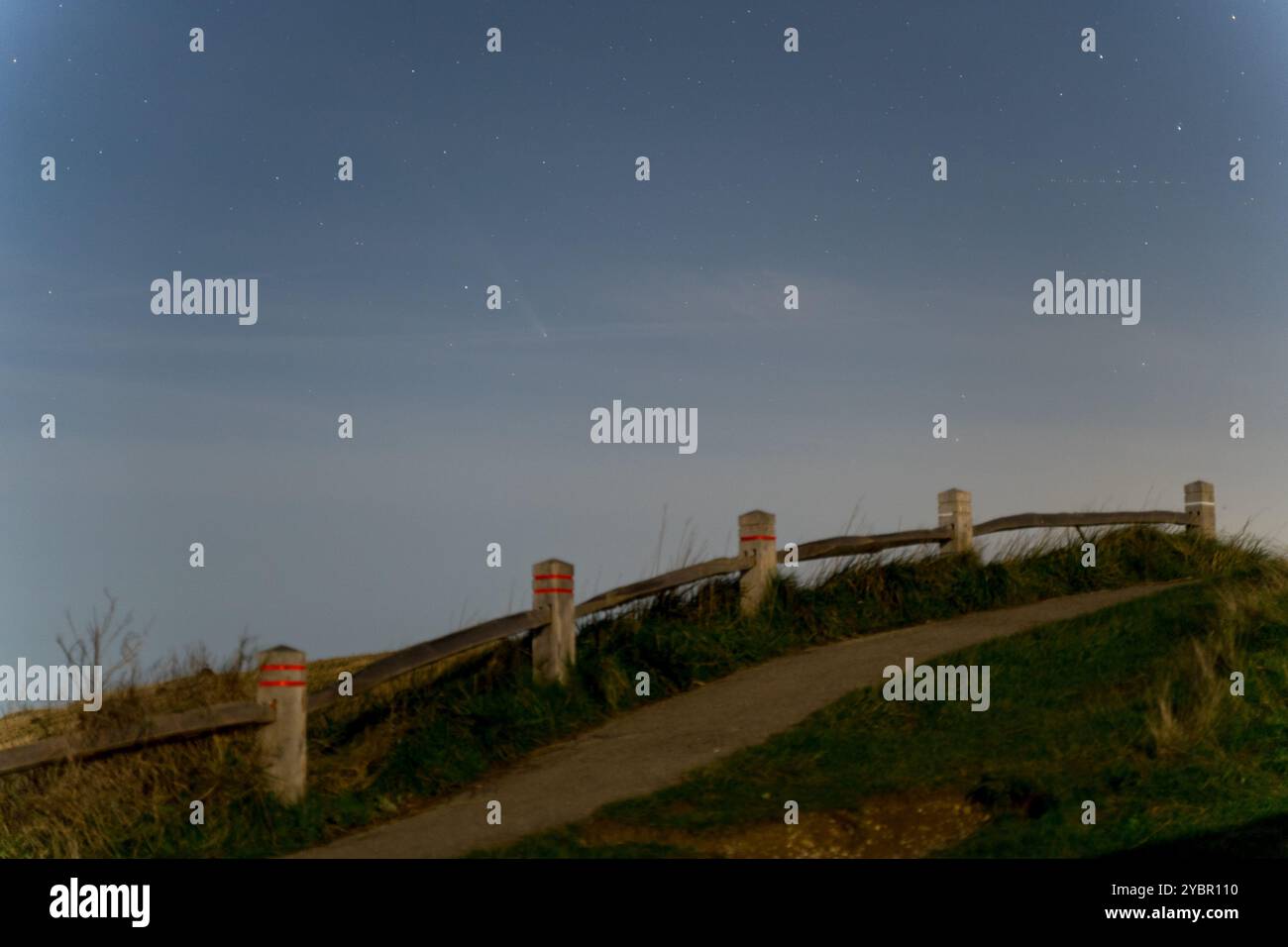 Comet tail stretching out for some 18 million miles hi-res stock ...