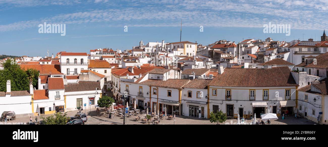 Visiting the historic center of evora hi-res stock photography and ...