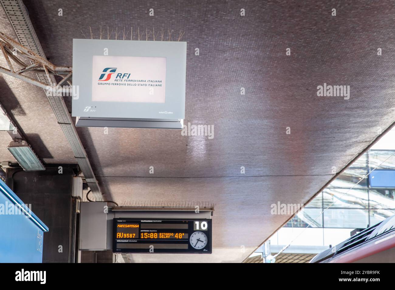 Rfi technology logo hi-res stock photography and images - Alamy