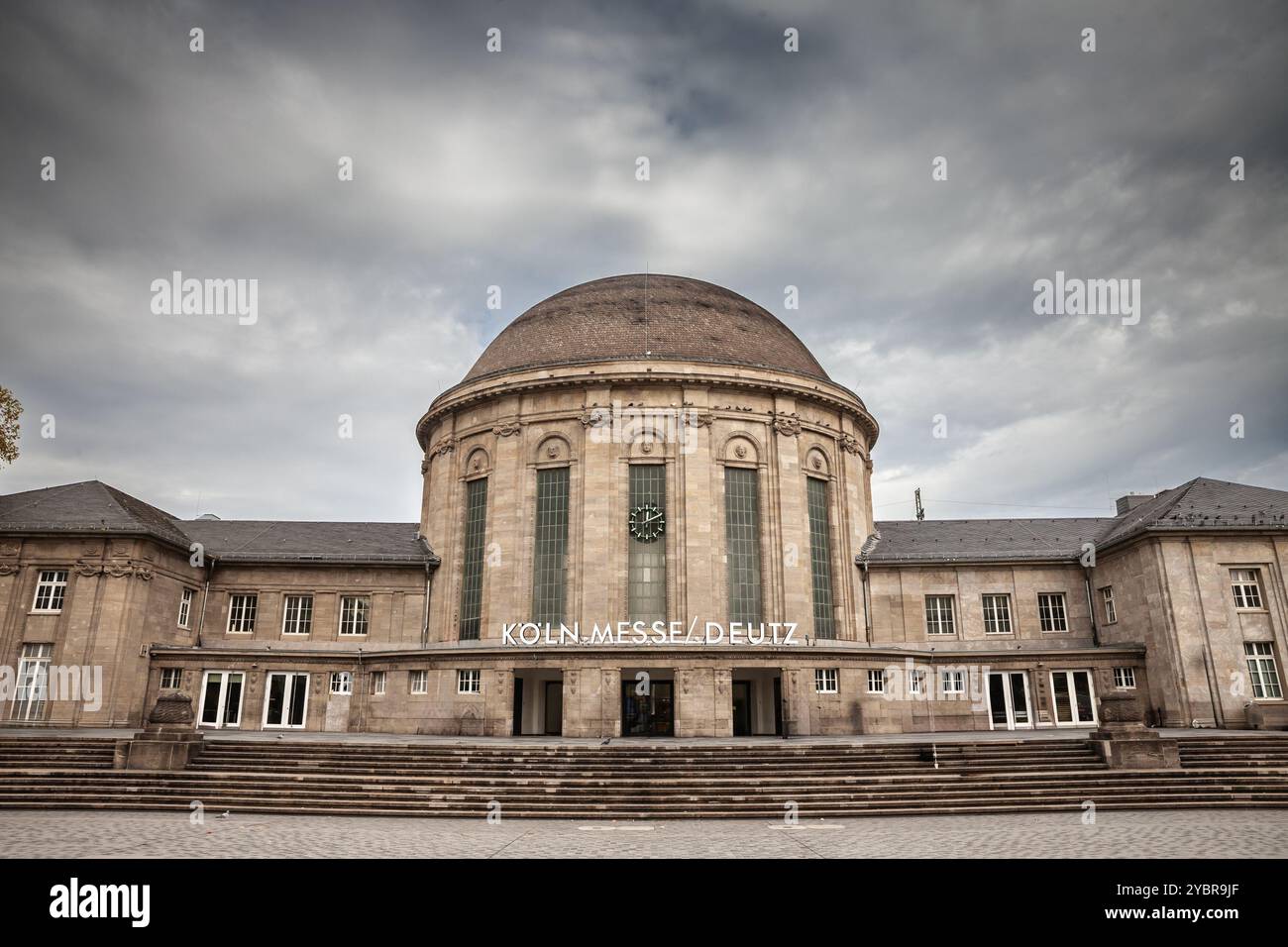 Main building of Koln Messe Deutz Bahnhof train station. It's a german ...